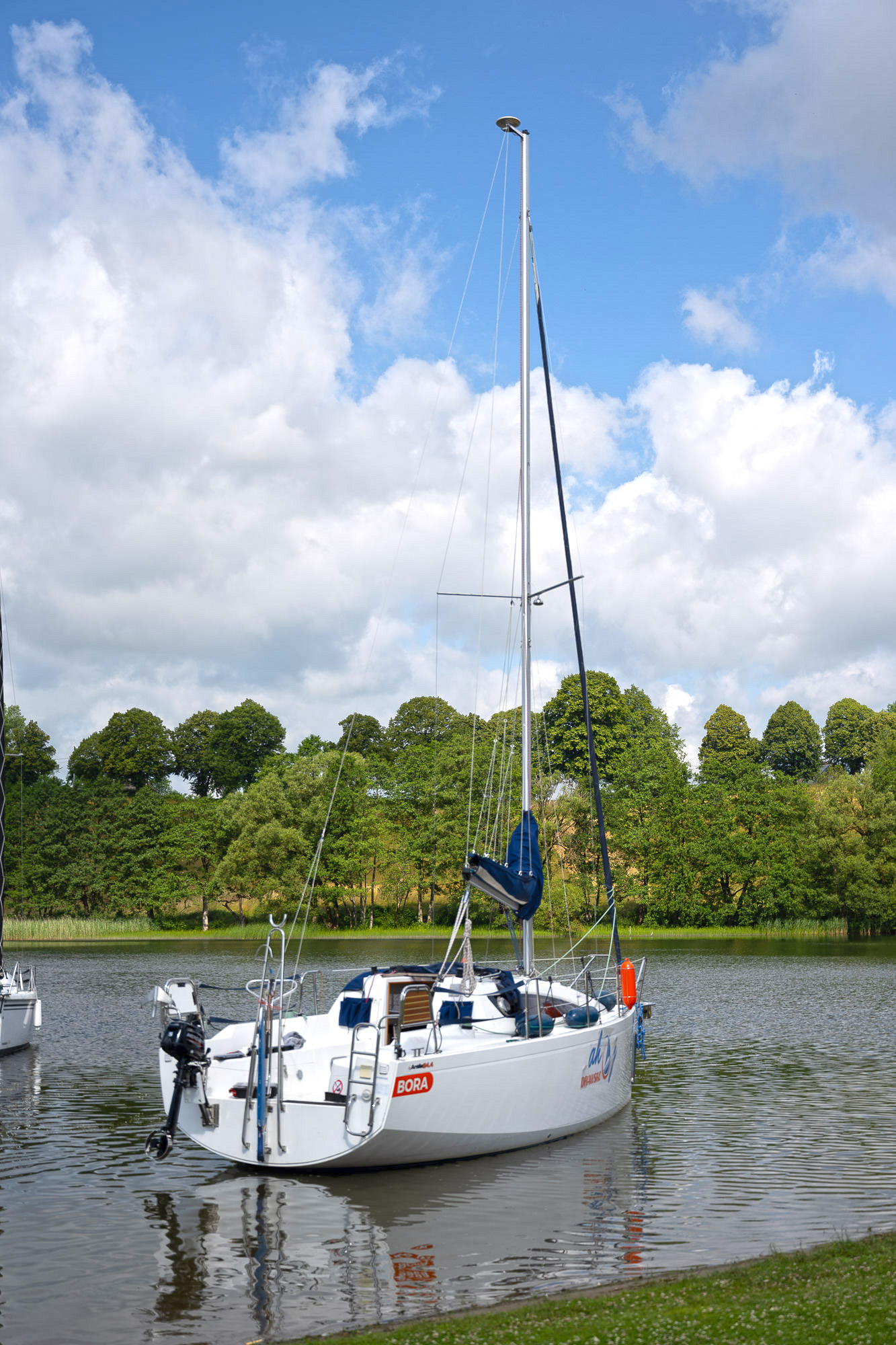 Ahoj Drawsko! – Czarter jachtów na jeziorze Drawskim